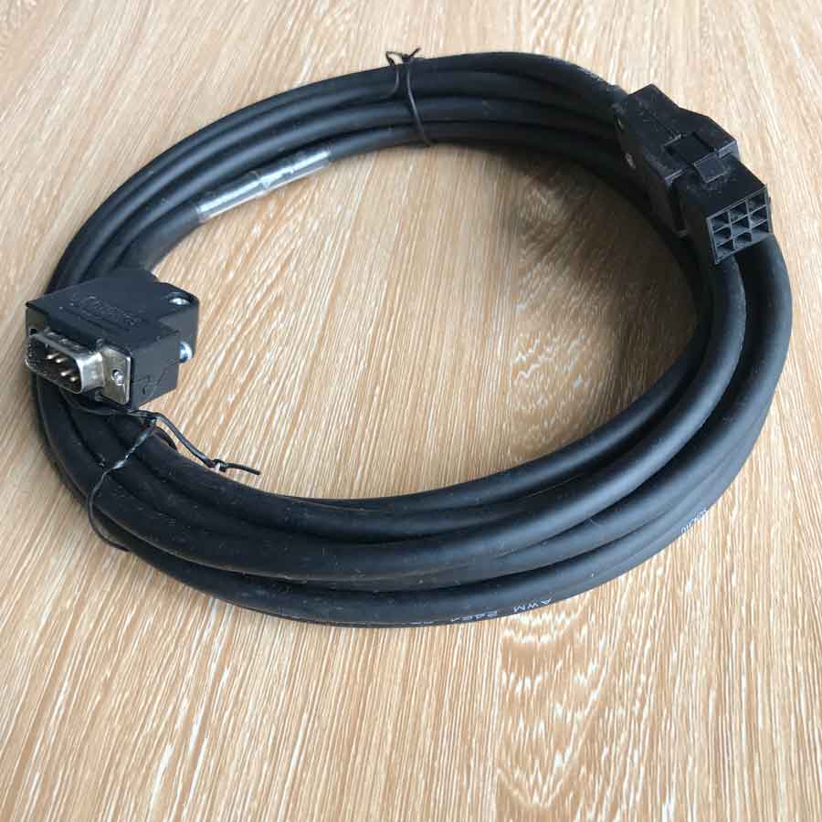 Cáp lập trình PLC